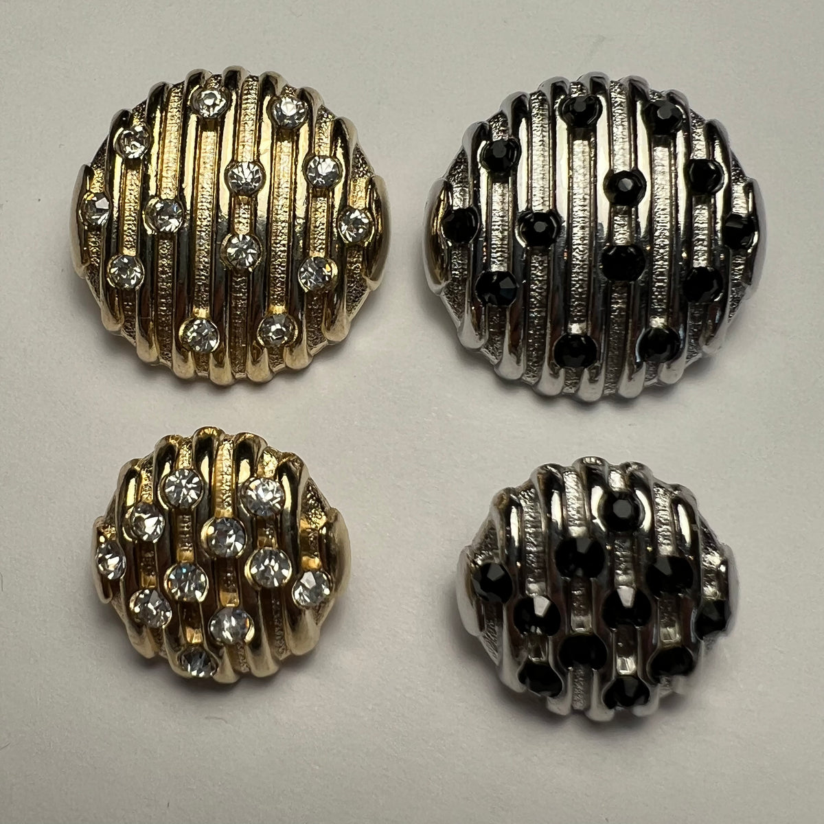 Bling and Metal Button / Lines / Shank – Buttonmania