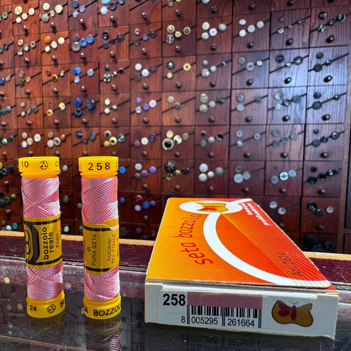 Salmon Pink #258 - Seta Bozzolo Buttonhole Silk Twist / 10m spool ...