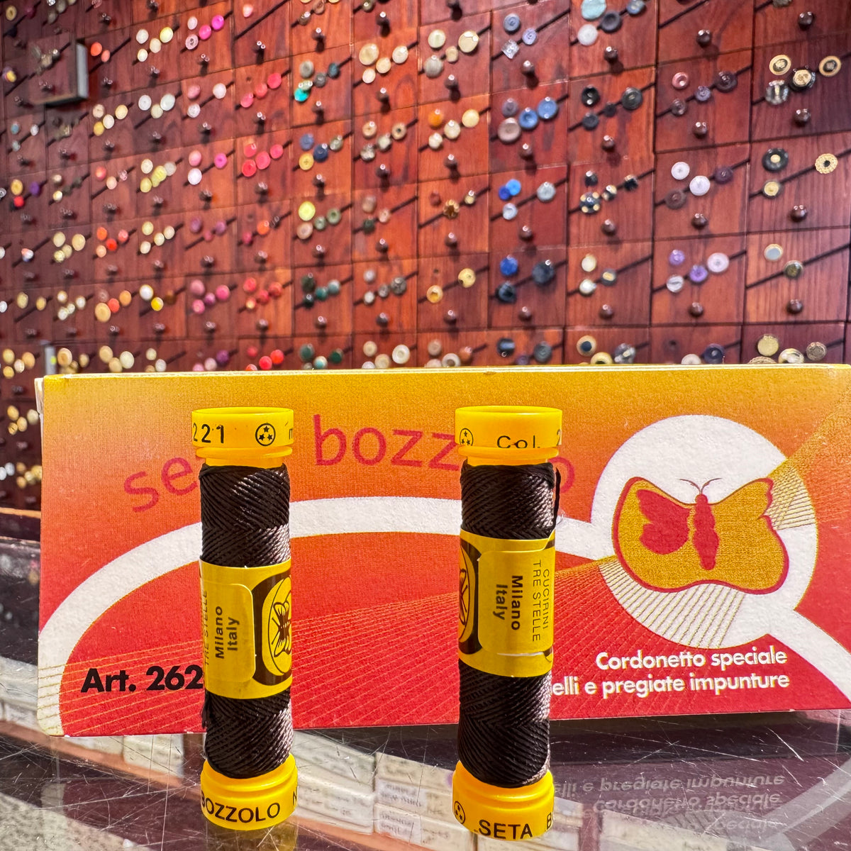 Espresso #221 - Seta Bozzolo Buttonhole Silk Twist / 10m spool ...