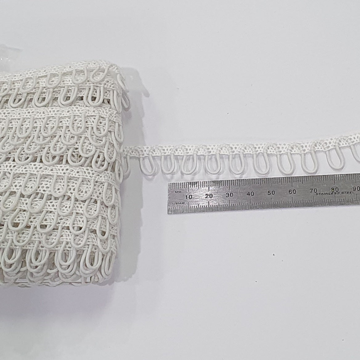 Bridal Loops / Rouleau Loops / Ivory / per metre – Buttonmania